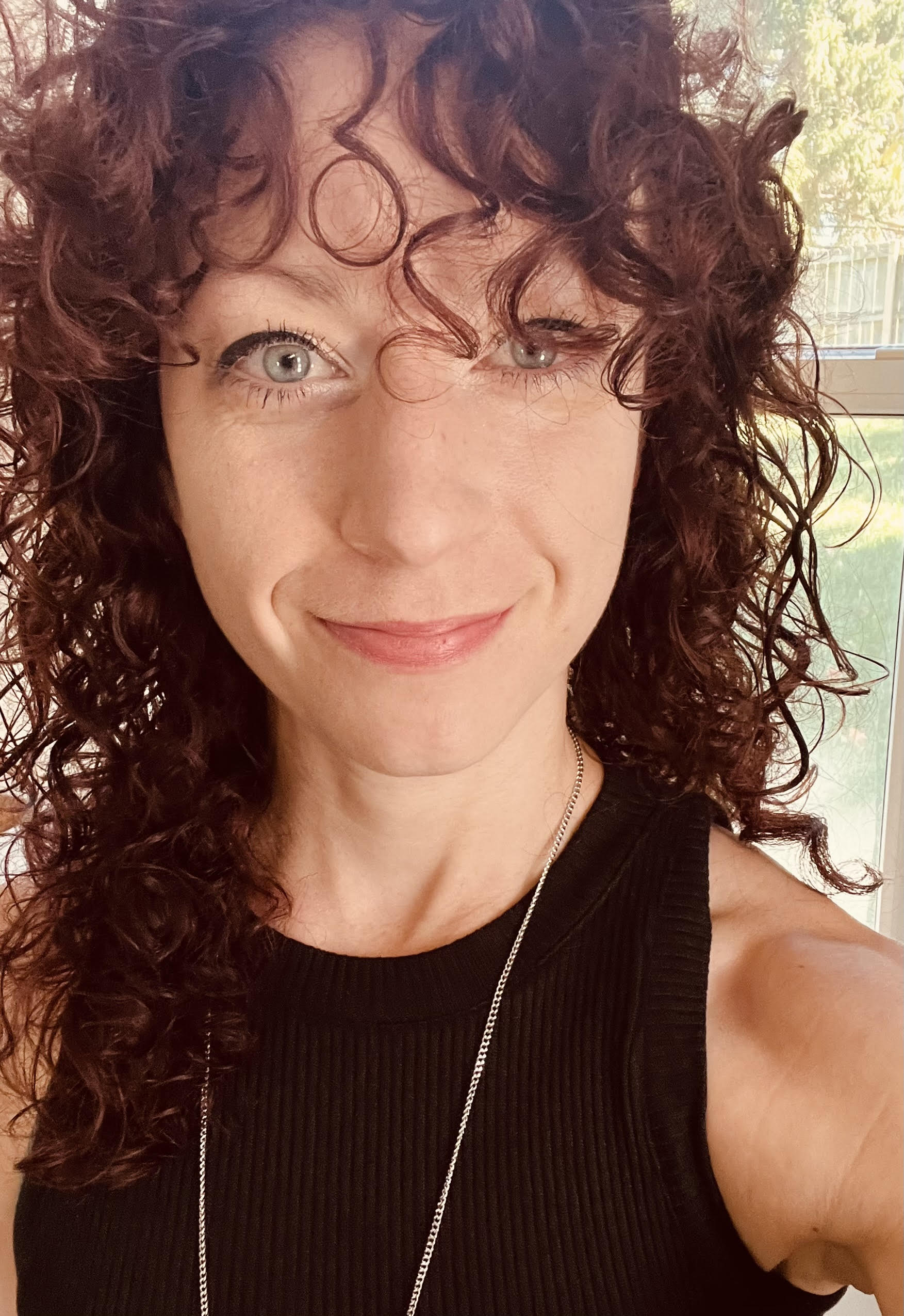 About – The Modest Canvas Company